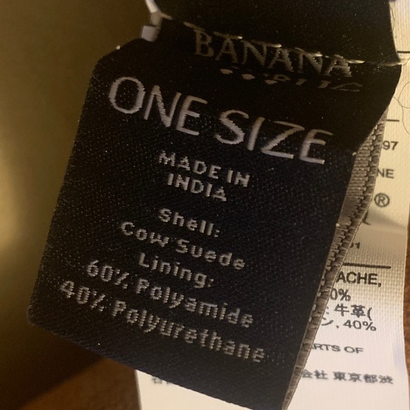 Banana Republic Factory | Bags | Banana Republic Suede Pieced Wing Tote ...